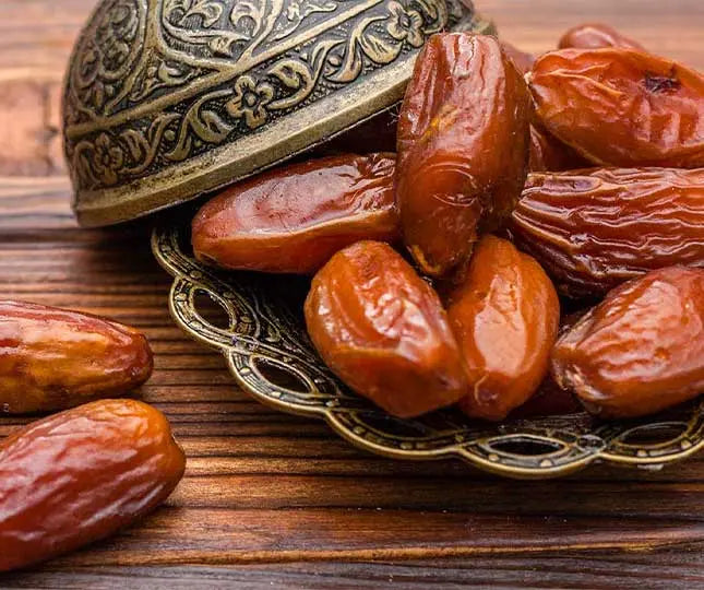 Health Benefits of Including Pakistani Dates in Your Daily Diet ...